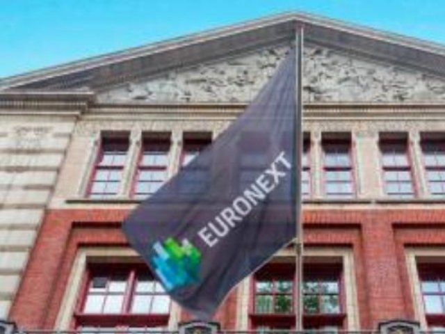 Efectul Brexit: Bursa de la Amsterdam a devansat-o pe cea de la Londra ...